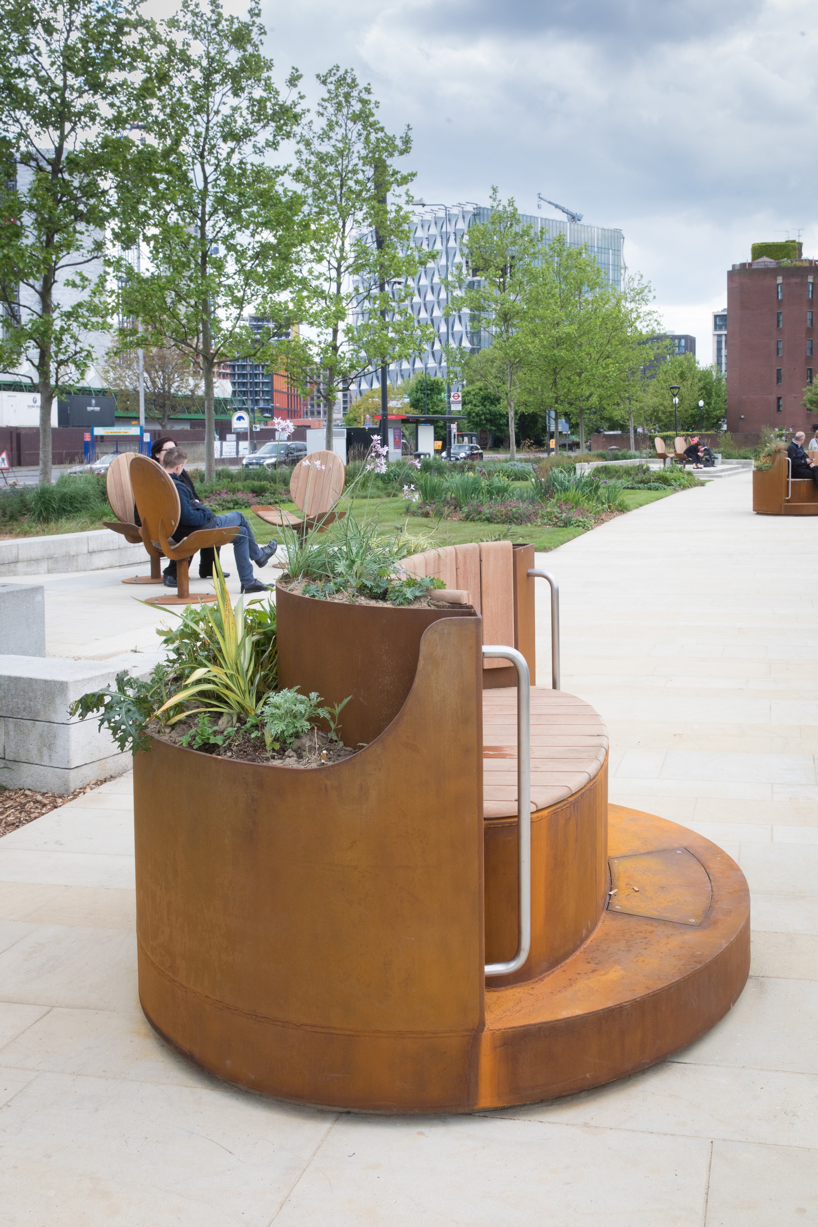 Dawn to Dusk · Tord Boontje